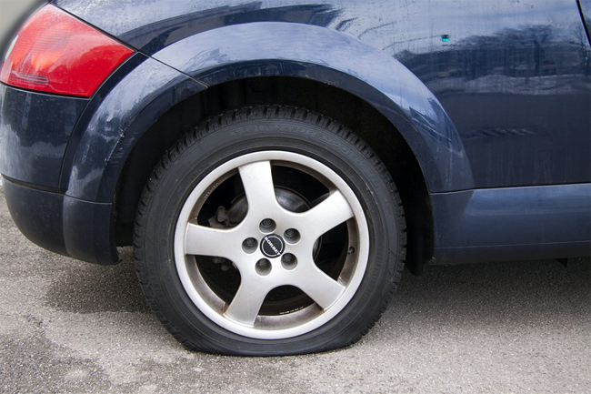 15 Steps for Changing a Flat Tire - Rawhide Youth Services